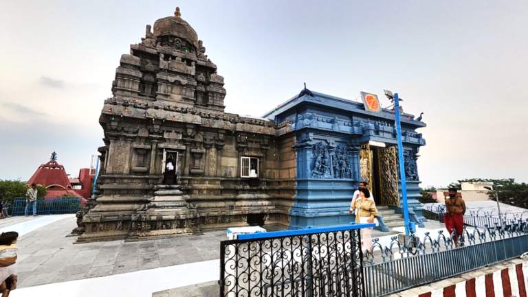 Why Malai mandir of Delhi is so special?