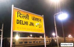 The Fortress of Trains: Old Delhi Station and the City’s Divided Heart ...